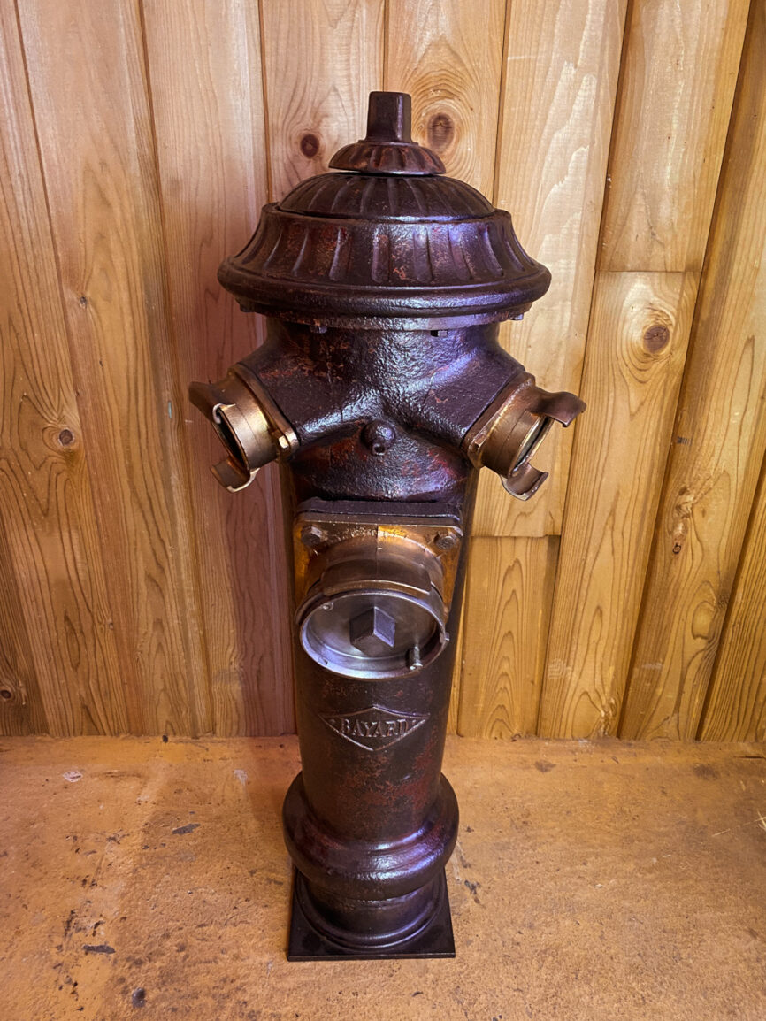 Borne à incendie Bayard Française de 1920 pour déco industrielle