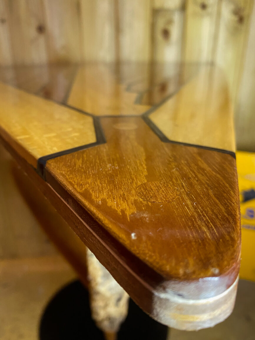 Table déco bateau en bois massif et vernis - Atelier 416